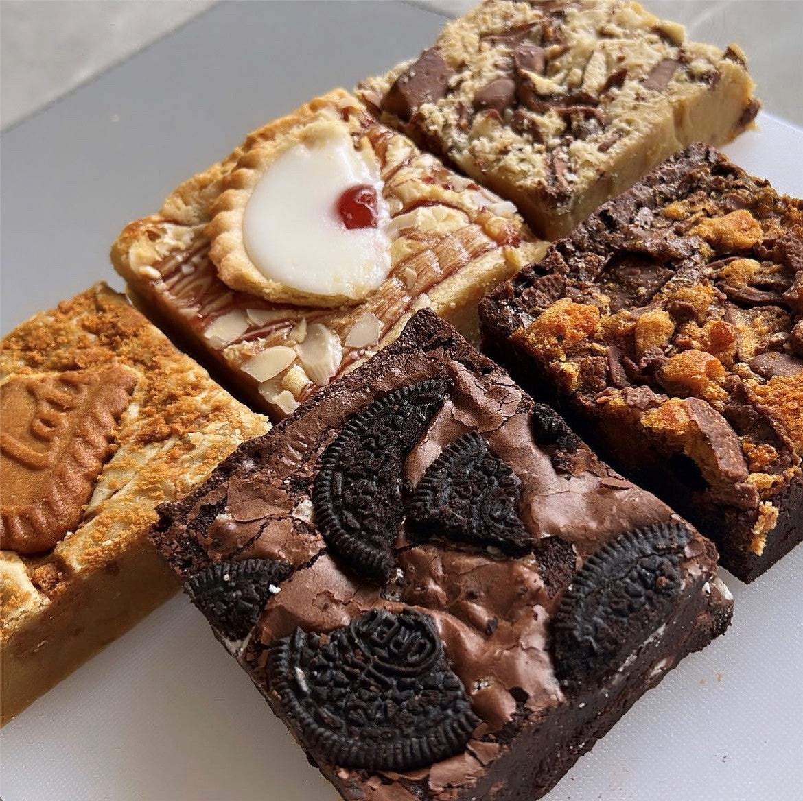 Ultimate Mixed Treat Box – Bakerbones Cakes